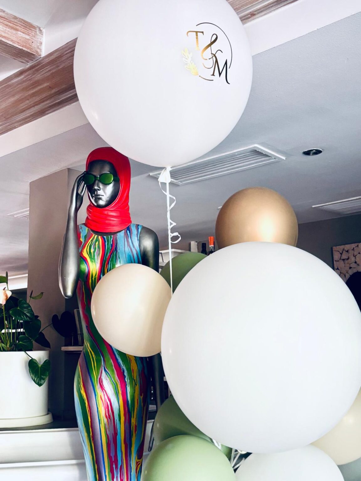 Globos personalizados para eventos - Beatrice Balloons